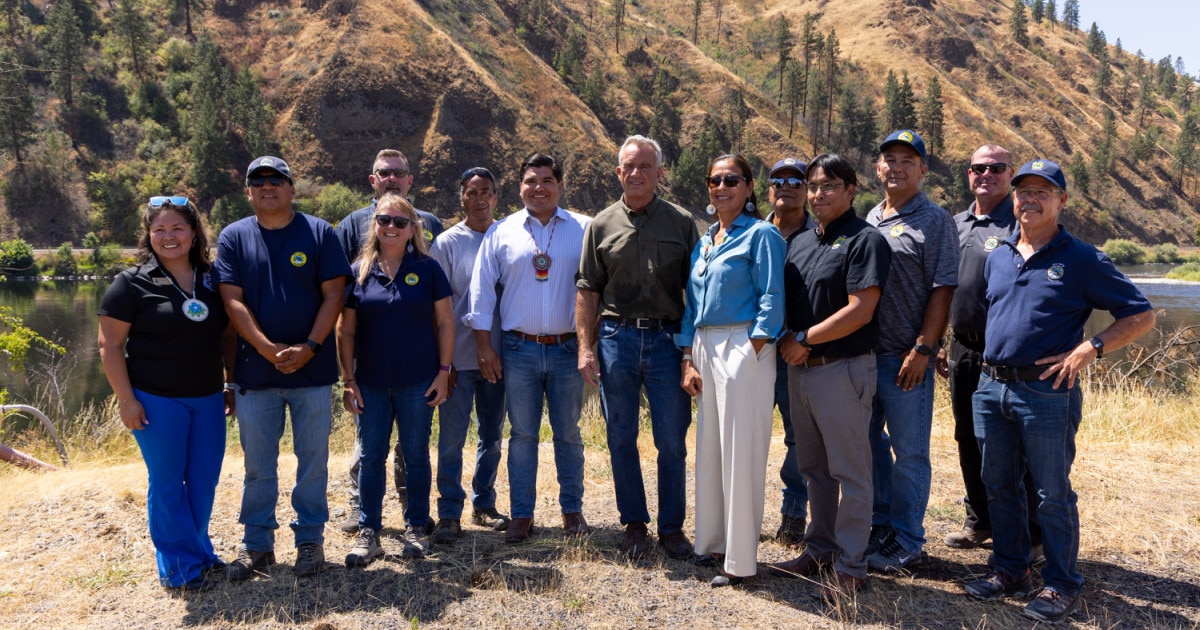 Visit to a Nez Perce Tribal Hatchery | HHS.gov